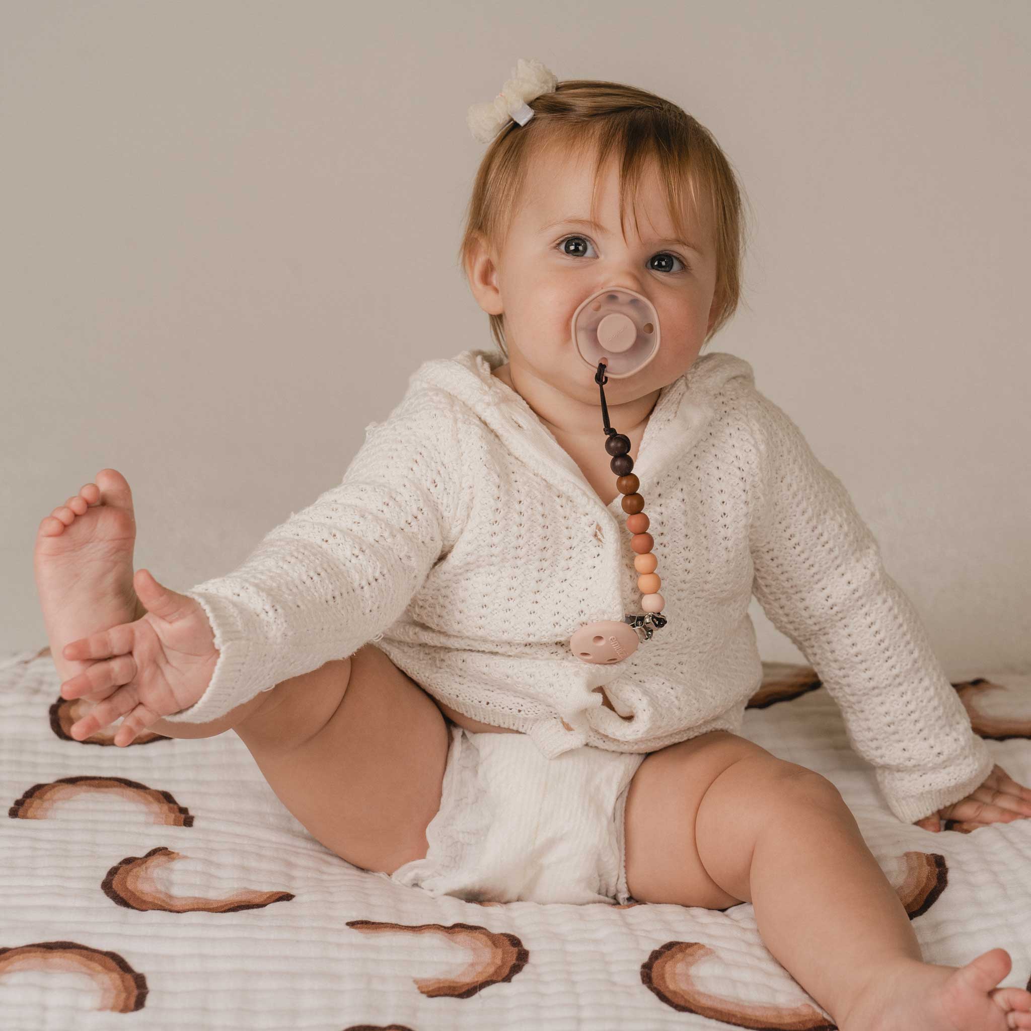 Premium Pacifier Clip & Holder - Safe and secure - Emulait